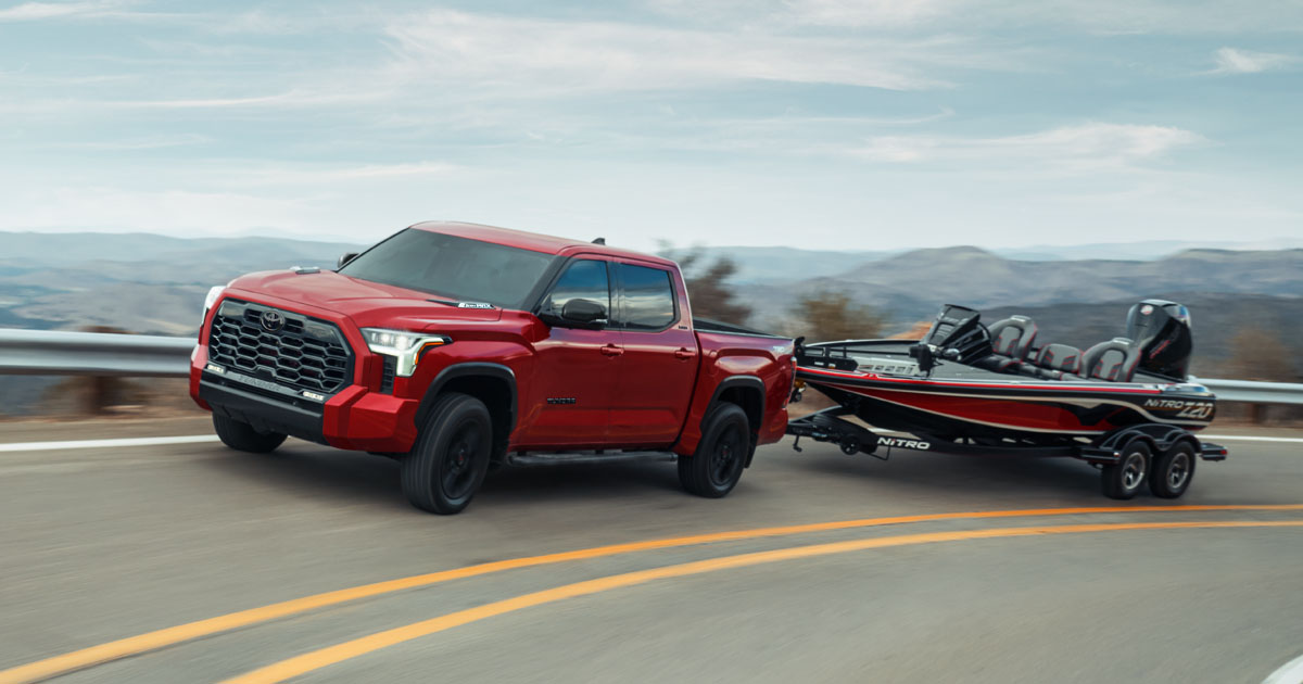 Toyota Tundra Hybrid vs Hummer EV Pickup – Wyatt Johnson Toyota Blog